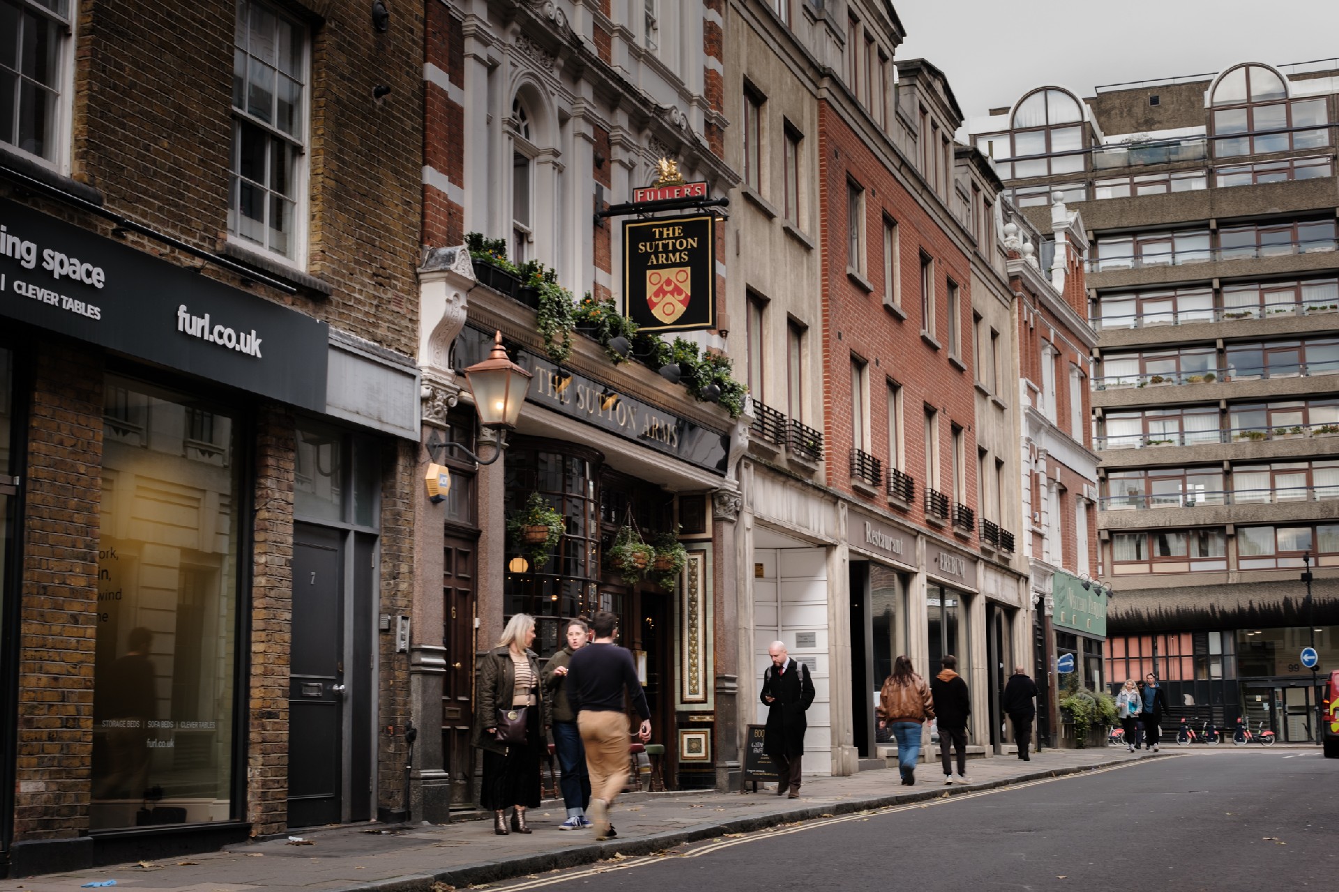 Contact The Sutton Arms